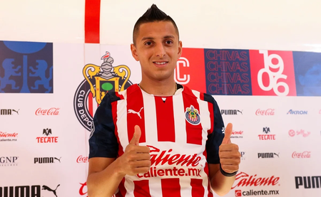 Centinela Digital - Roberto Alvarado es baja con Chivas, ¿Se perderá el ...