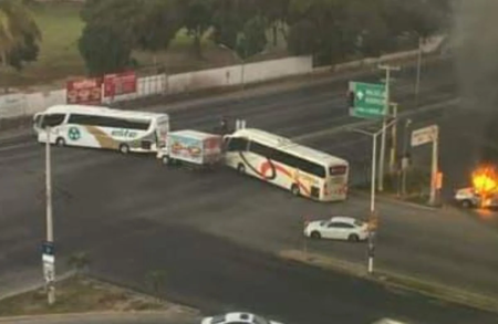 Centinela Digital - Por bloqueos y balaceras en Culiacán, autoridades ...